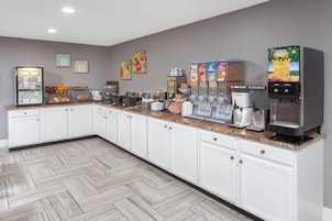 Café da manhã continental grátis todos os dias