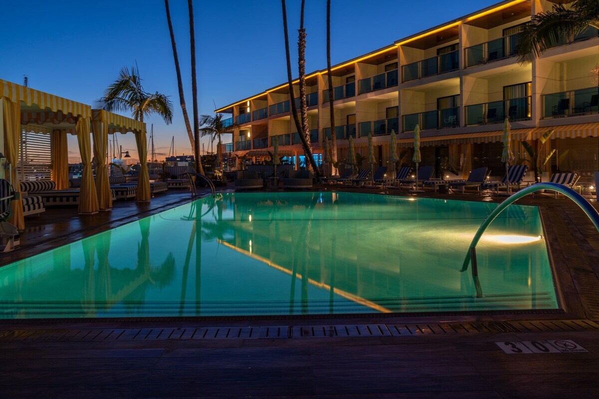 Marina del Rey Hotel Reviews, Deals & Photos 2023 - Expedia