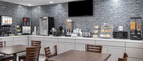 Pequeno-almoço tipo buffet incluído