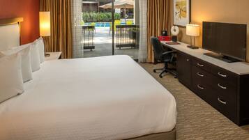 Suíte, 1 cama King, para não fumantes | Roupas de cama premium, edredons de pluma, camas com colchões pillow-top