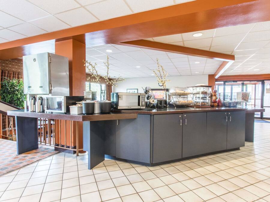 Café da manhã continental grátis todos os dias