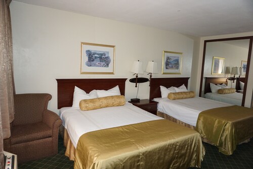 Portside Inn & Suites Reviews, Deals & Photos 2024 - Expedia