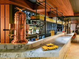 Bar (no alojamento)