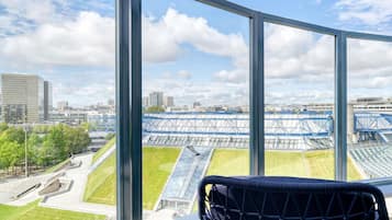 Suite Júnior, 1 cama de casal | Roupa de alta qualidade, cofre no quarto, cortinas/cortinados opacos