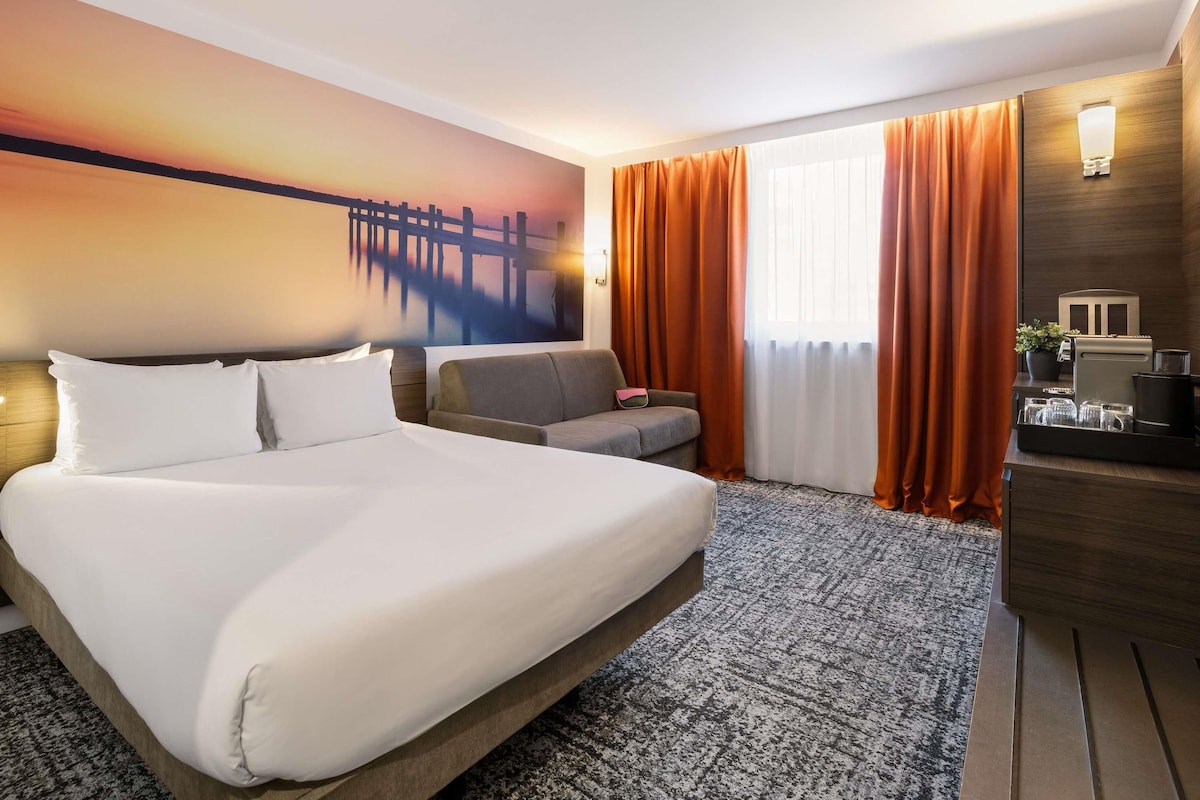 Quarto Familiar, 1 cama de casal e sofá-cama (Family Room) | Roupa de alta qualidade, cofre no quarto, cortinas/cortinados opacos 
