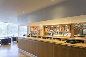 Bar (no alojamento)