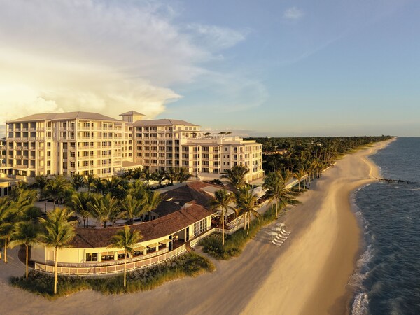 Naples Beach Club, A Four Seasons Resort - Naples, FL