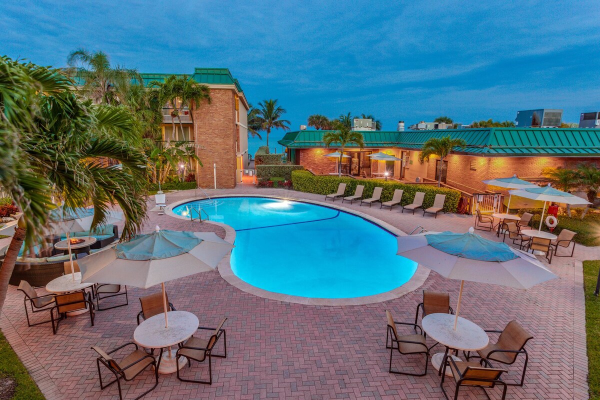 Ocean Breeze Inn Vero Beach Reviews, Deals & Photos 2023 - Expedia