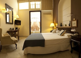 Minibar, berços/camas para crianças grátis, camas desdobráveis