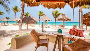 Quarto Comfort | Roupa de alta qualidade, edredões de penas