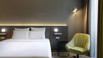 Roupas de cama antialérgicas, frigobar, cofres nos quartos, escrivaninha