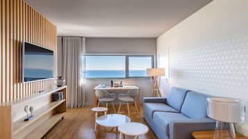 Suite | Roupa de alta qualidade, minibar, cofre com capacidade para portátil