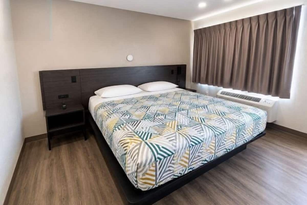 Wi-fi grátis, roupa de cama fornecida