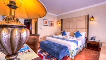 Suíte estúdio júnior, 1 cama King, vista para o mar (King) | 1 quarto, frigobar, cofres nos quartos, roupa de cama