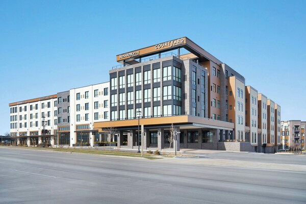 Residence Inn By Marriott Milwaukee Brookfield At Poplar Creek - Brookfield, WI