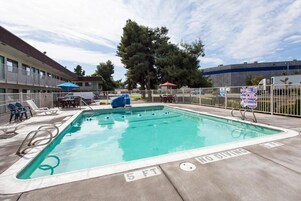 Piscina exterior 
