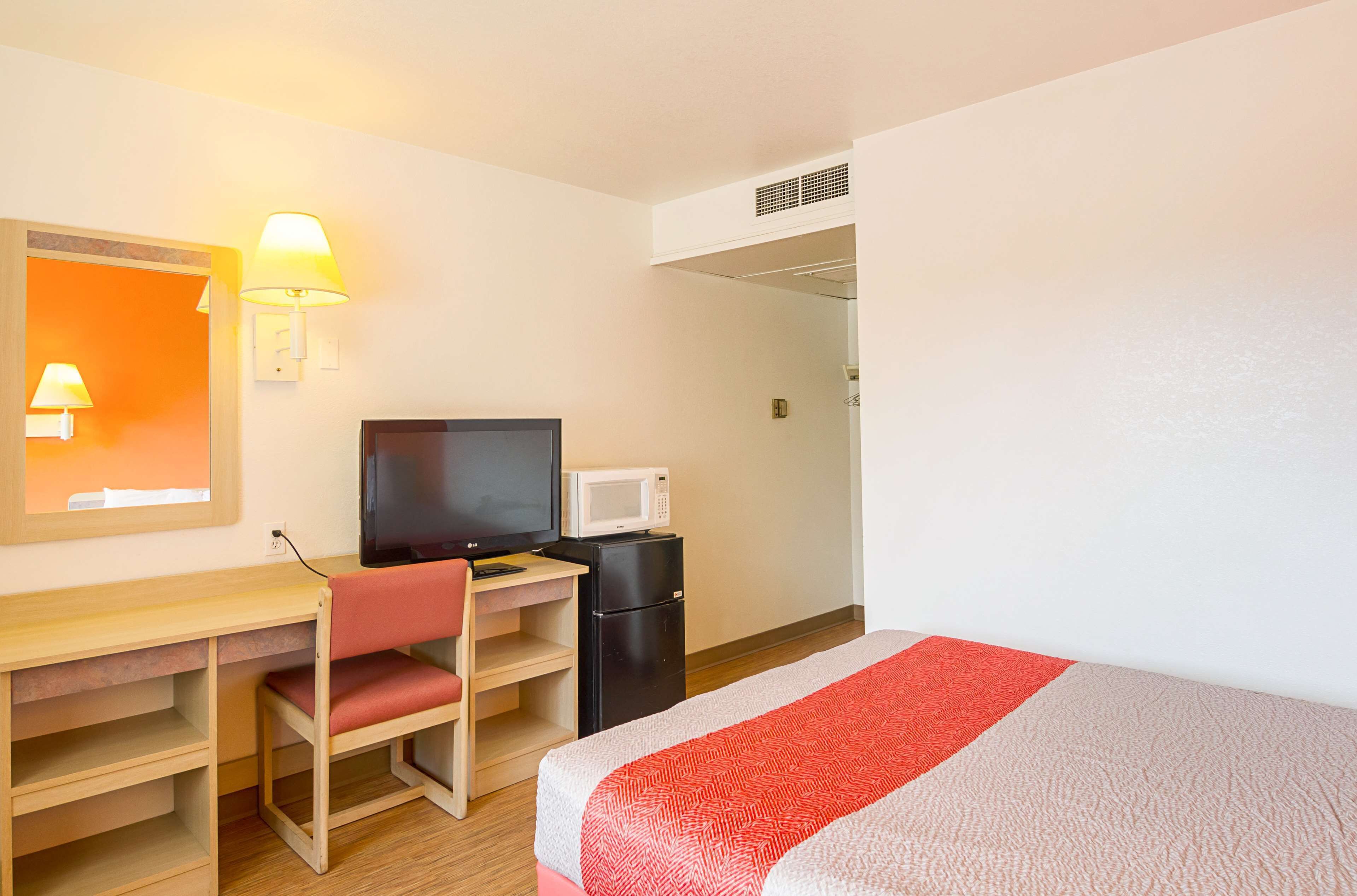 Wi-fi grátis, roupa de cama fornecida 