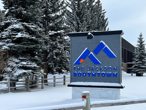 Book THE JACKSON SOUTHTOWN MOTEL in Jackson | Hotels.com