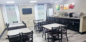 Café da manhã com buffet grátis
