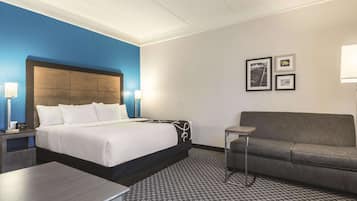 Quarto Deluxe, 1 cama king-size, não fumadores | Roupa de alta qualidade, secretária, ferro/tábua de engomar