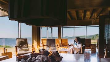 Sala(s) para tratamentos a casais, sauna, banheira de hidromassagem