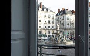 Apartamento, 1 quarto (Amsterdam - Place Royale - 51m²) | 1 quarto, roupa de alta qualidade, camas de colchão Tempur-Pedic 