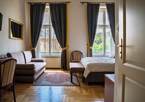 Quarto Duplo Premium | 1 quarto, cofre no quarto, secretária, Wi-fi grátis 