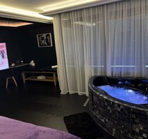 Black Heaven | Roupa de alta qualidade, com decoração personalizada 