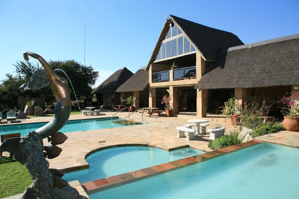 Misty Hills Country Hotel - Krugersdorp
