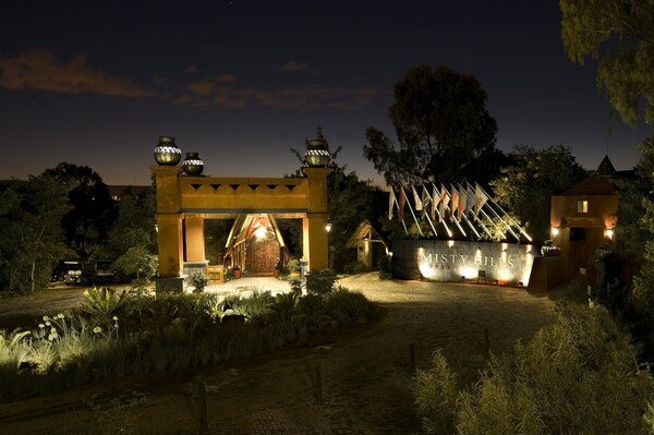 Misty Hills Country Hotel - Krugersdorp