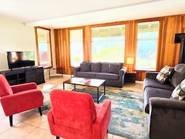 Quarto luxo, várias camas