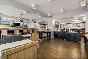 Pequeno-almoço tipo buffet diário incluído 