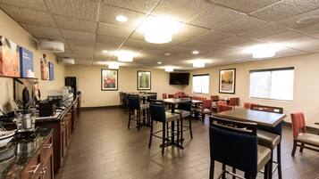 Pequeno-almoço tipo buffet diário incluído