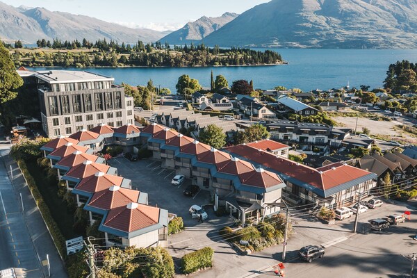 Blue Peaks Lodge - Queenstown