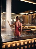 Sala(s) para tratamentos a casais, sauna, banheira de hidromassagem