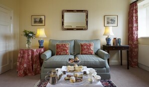 TV de ecrã plano, leitor de DVD 