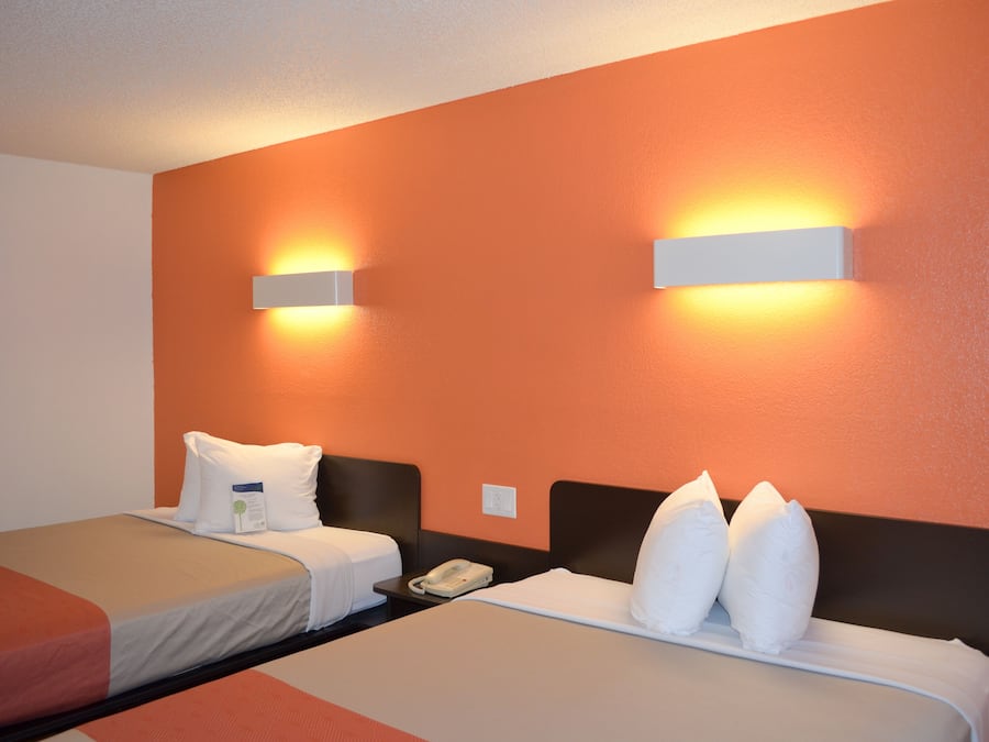 Wi-fi grátis, roupa de cama fornecida