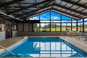 Piscina externa sazonal