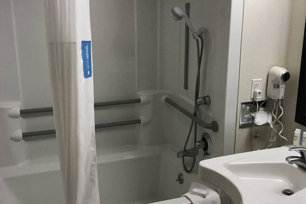 Banheiro | Chuveiro/banheira combinados, banheira de imersão