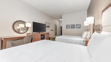 Quarto, 2 camas queen-size, não fumadores | Roupa de alta qualidade, ferro/tábua de engomar, Wi-fi grátis