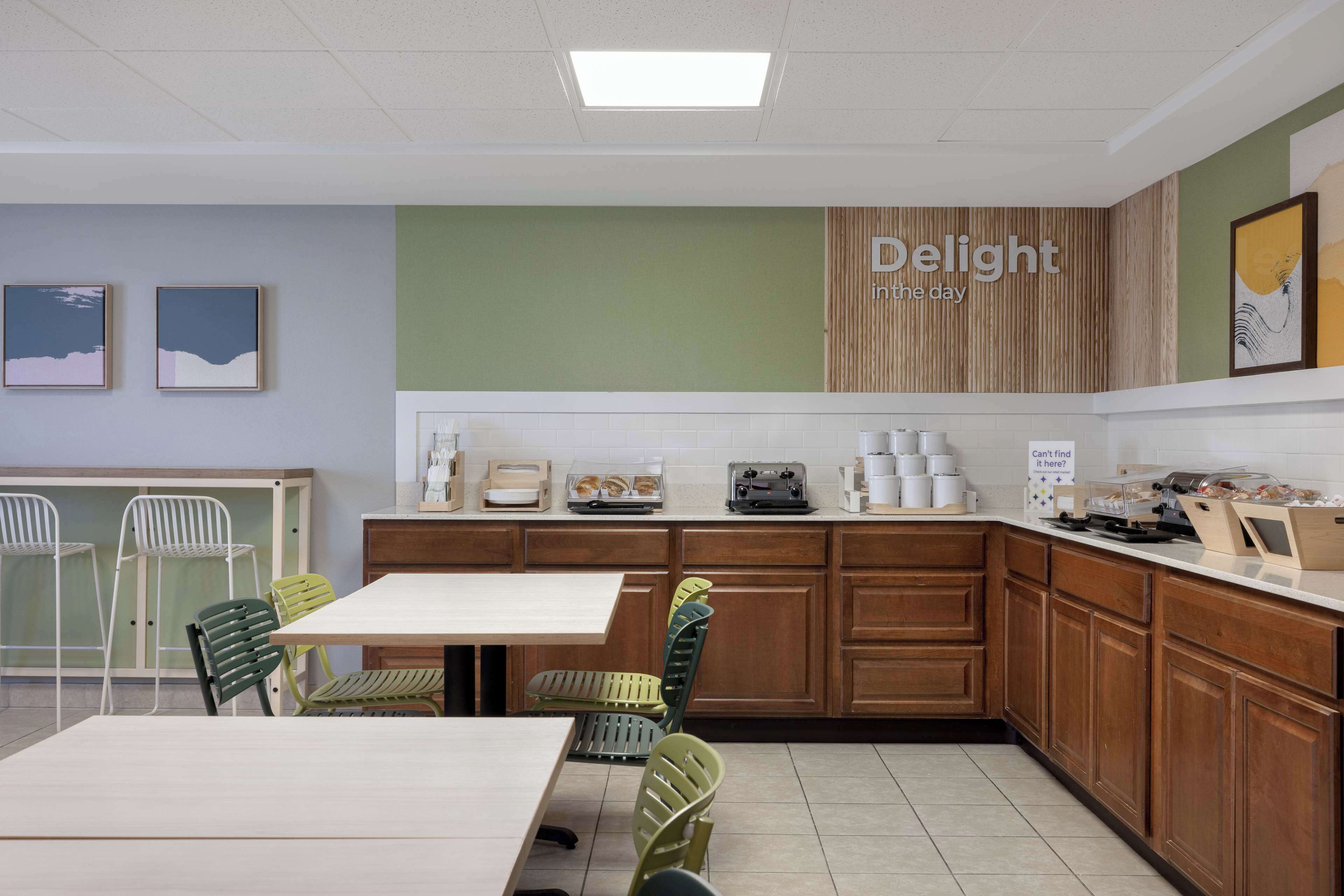 Pequeno-almoço continental diário incluído 