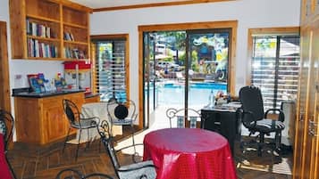 Pequeno-almoço continental diário incluído