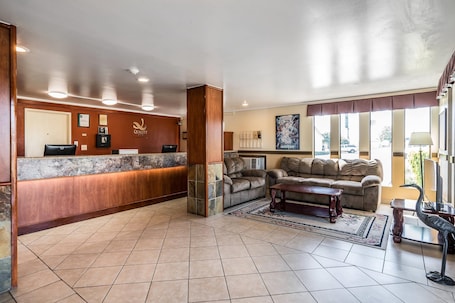 Saguão. Quality Inn Othello