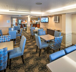 Holiday Inn Express Red Deer, an IHG Hotel Reviews, Deals & Photos 2024 ...