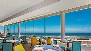 Café da manhã, almoço e jantar
