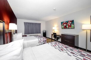 Quarto Deluxe, 2 camas queen-size, não fumadores | Wi-fi grátis, roupa de cama fornecida, despertadores 