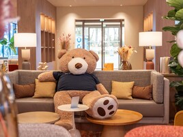 Suíte standard, 2 camas de casal (Family - 2 connected rooms) | 1 quarto, roupas de cama premium, camas com colchões pillow-top