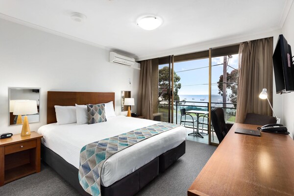 Bayside Geelong Hotel & Apartments, An Ascend Collection Hotel - Great Ocean Road