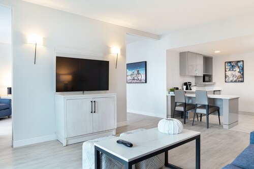 Ocean Place Resort And Spa Reviews, Deals & Photos 2024 - Expedia