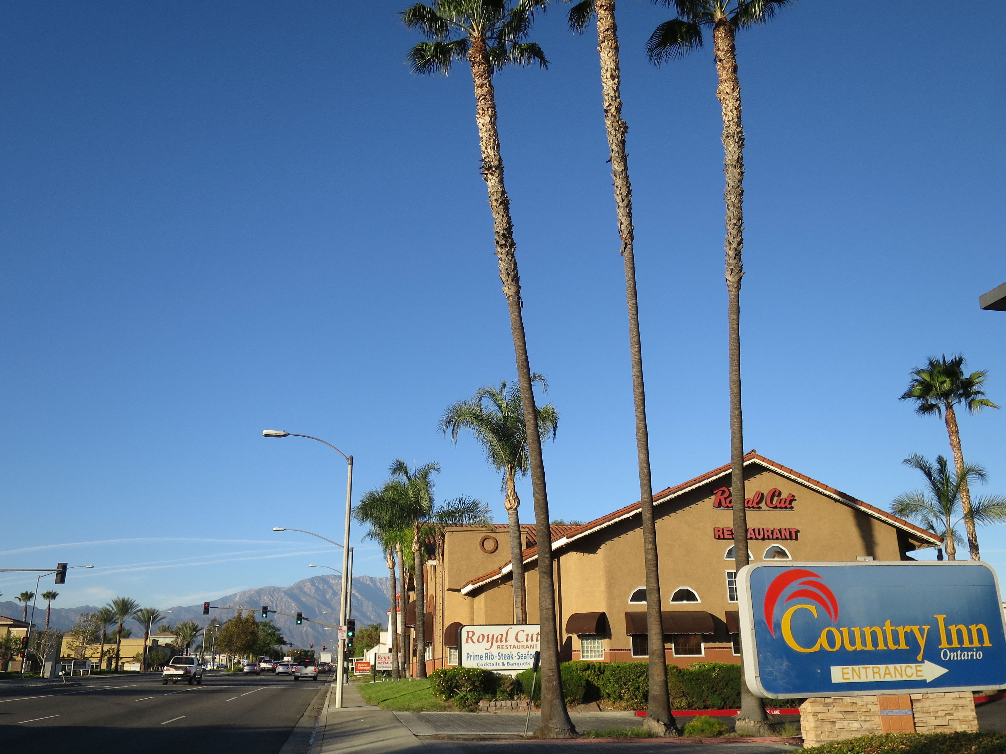 Country Inn Los Angeles Hotel Reviews Rooms Prices Hotels